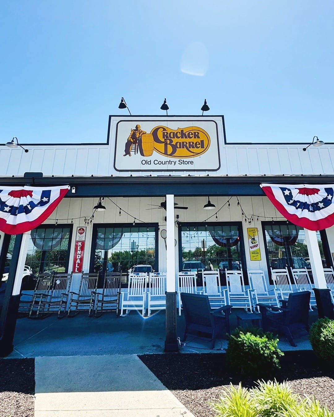 Cracker Barrel Unveils New Logo in Modern Makeover • Over Here New York