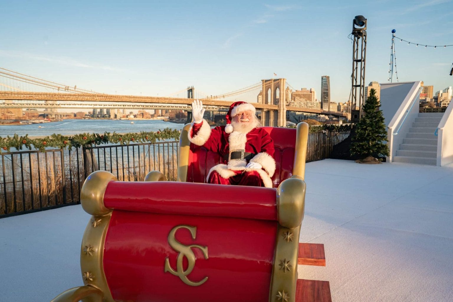 Best Places to See Santa in NYC (2025): A New Yorker's Guide • Over ...