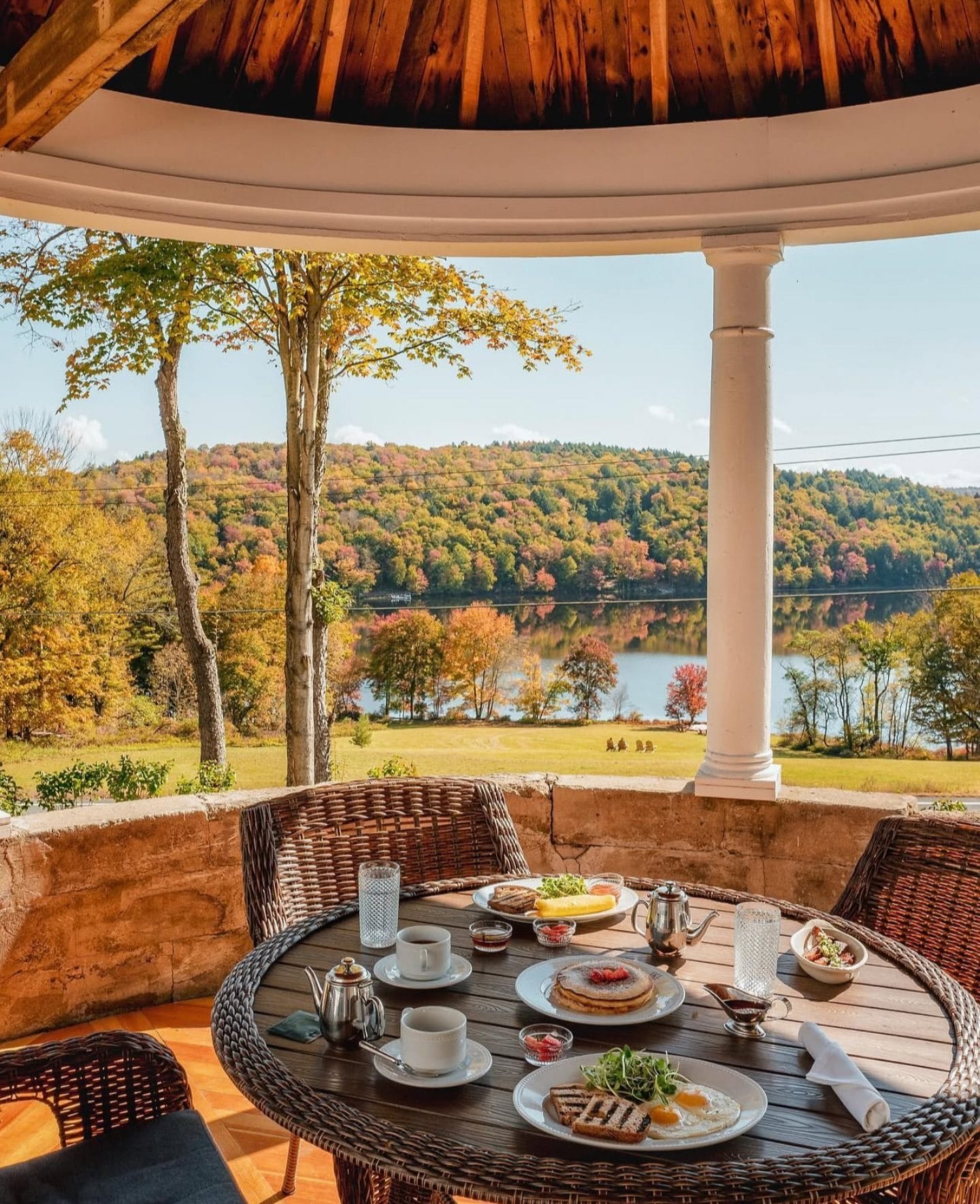 15+ Cozy Winter Getaways for Couples Near NYC (2025 Guide) • Over Here ...